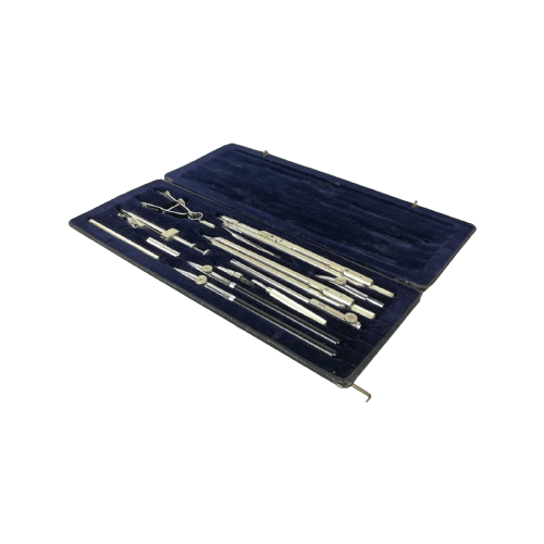 Bekijk E.O. Richter & Co Passer Set op Reliving 🤩