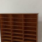 Bekijk Vintage Houten Postsorteer Postvakjes Kast Wandmeubel op Reliving