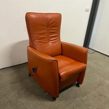 Prominent Romeo - Sta Op Stoel - Elektrisch - Oranje - Leder | Stoel ...