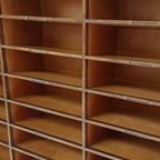 Bekijk Vintage Houten Postsorteer Postvakjes Kast Wandmeubel op Reliving 🤩