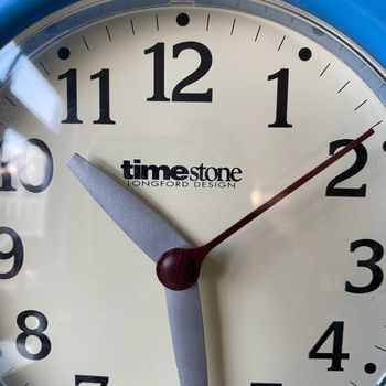 Vintage Blauwe Wand Klok Timestone Longford Design 1990 Retro 70S 80S ...