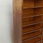 Bekijk Vintage Houten Postsorteer Postvakjes Kast Wandmeubel op Reliving