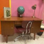 Bekijk Houten Bureau op Reliving